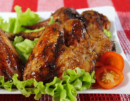 Pollo Andino S.A. - Nutriendo a los Colombianos desde 1979